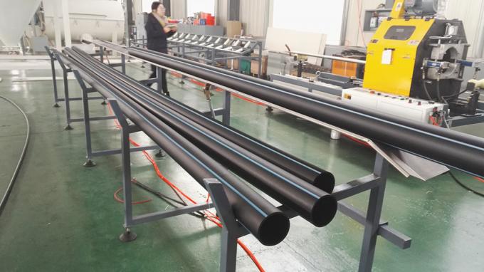 Single scew extruder pipe extrusion line HDPE gas and water pipe extrusion line